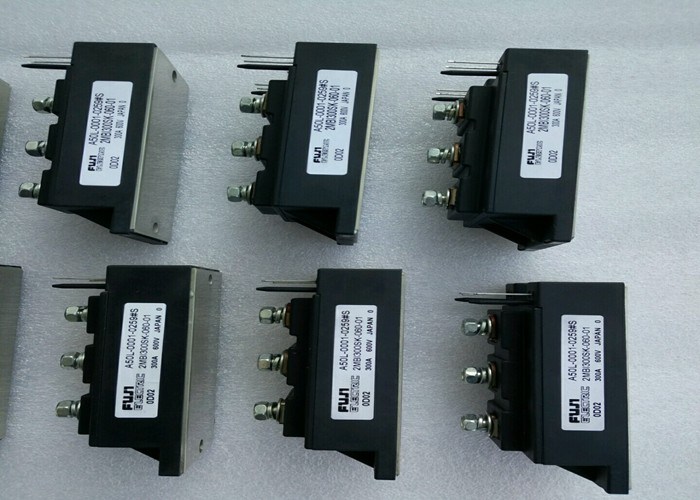 Fuji High Power IGBT Module Item Number A50L 0001 0259#S 2MBI300SK-060-01